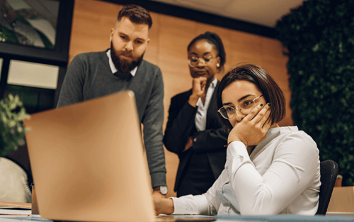 Top 12 reasons why software development projects fail - Happy Team