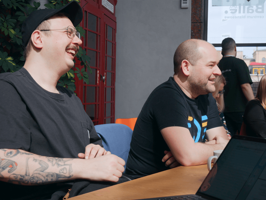 IT staff augmentation & software solutions - Happy Team