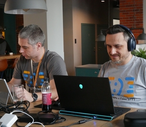 About us - Happy Team